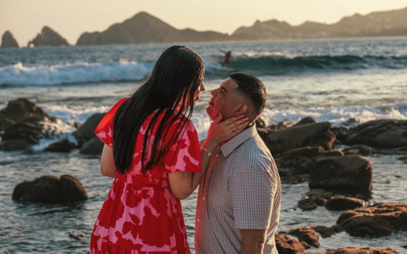 Los Cabos: Private Photographer 1 hour photo session - The Sum Up