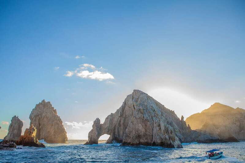 Los Cabos: Sunset Dinner Cruise with Transportation - The Experience: What to Expect and Why It Matters