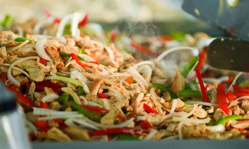 Los Cabos: Sunset Fajitas Dinner Cruise on Cabo Escape - FAQ