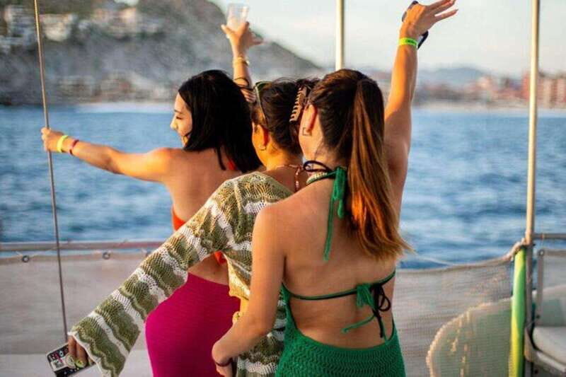 Los Cabos: Sunset Party Cruise with Open Bar - Who Will Love This Experience?