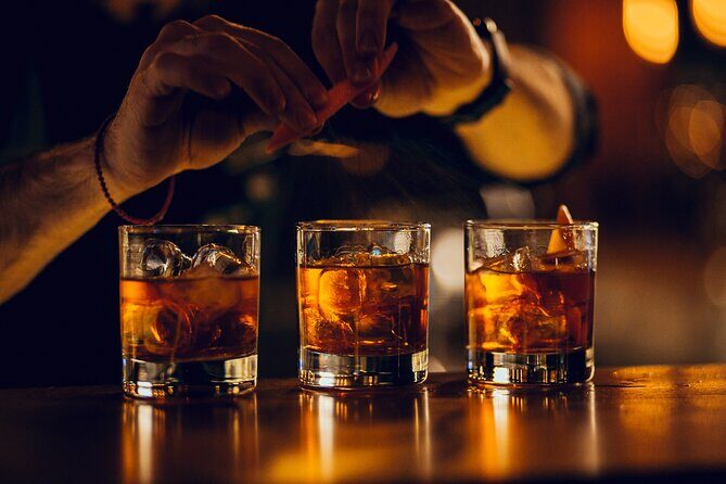 Lost Legends of Texas Pub Crawl in Austin - The Itinerary in Detail