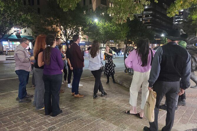 Lost Legends of Texas Pub Crawl in Austin - The Balance of Value and Experience