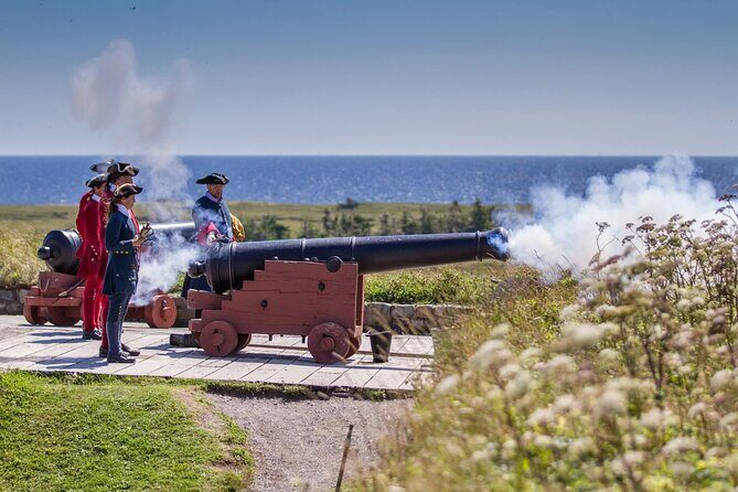 Louisbourg Fortress, Lighthouse and Cliffside Adventure - Peaceful Breaks and Local Flair