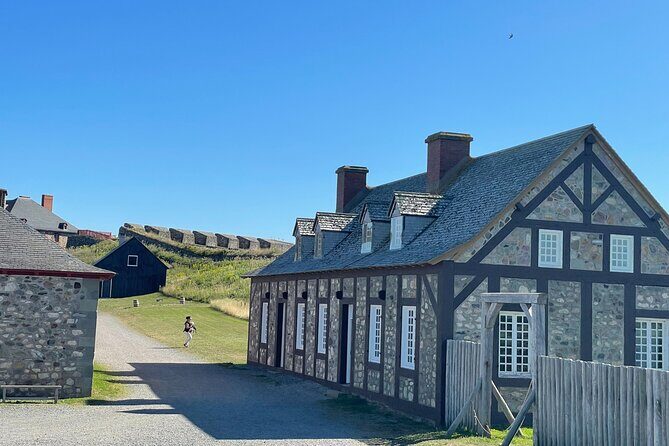 Louisbourg Fortress Tours - The Guide and Overall Experience