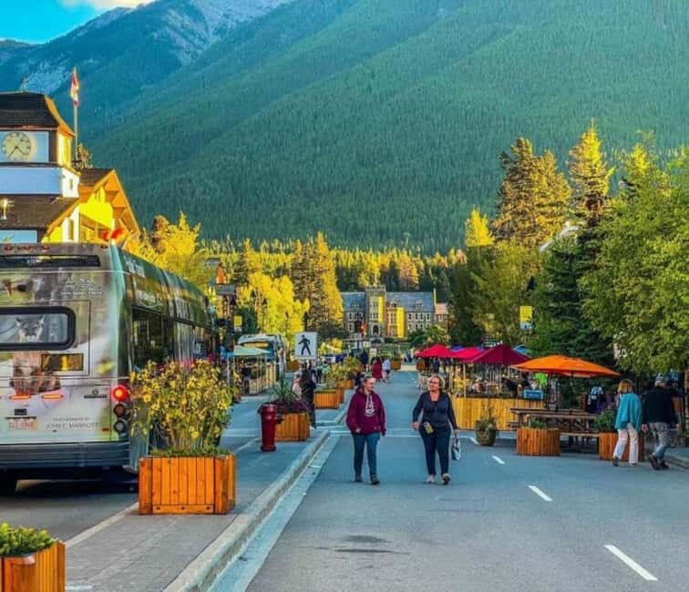 Louise Louise, Banff Gondola, Minnewanka & Emerald Lakes - FAQs