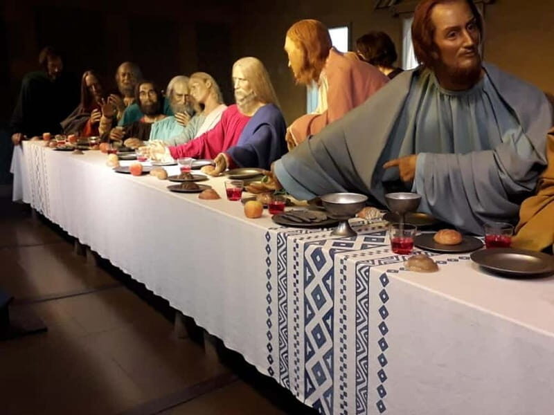 Lourdes: Attraction Pass with 2 Museums and the Little Train - Key Points