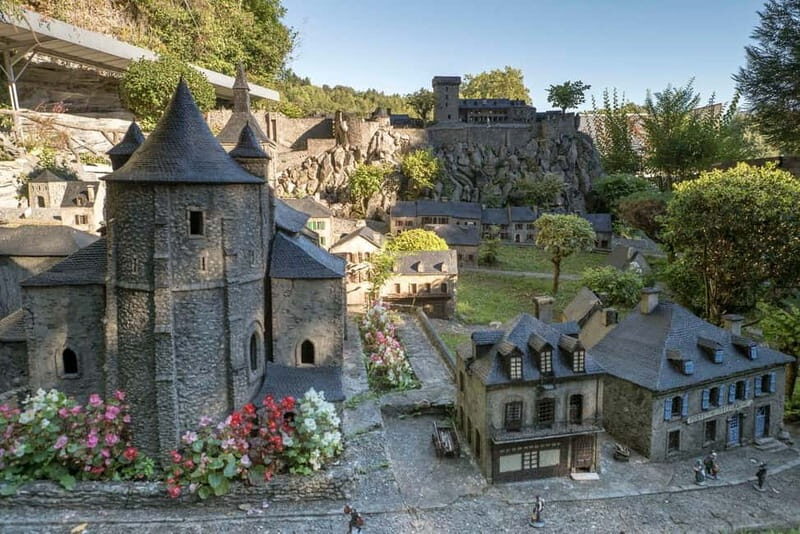 Lourdes: Attraction Pass with 2 Museums and the Little Train - Authenticity and Value for Money
