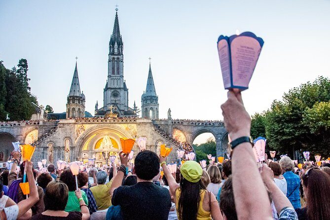 LOURDES : COME FOR A DAY - Private Day-trip from PARIS by High Speed Train - An In-Depth Look at the Lourdes Day Trip