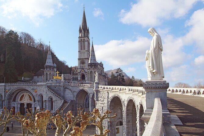Lourdes Must-see Sites and Sanctuary Private Guided Tour - Final Thoughts: Is this tour right for you?