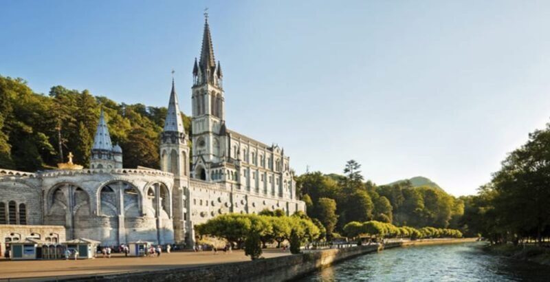Lourdes: Private Guided Tour in the Sanctuary - Final Thoughts: Is It Worth It?
