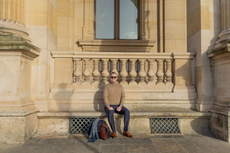 Louvre area photo shoot by Paris photographer - Making the Most of Your Louvre Area Photoshoot
