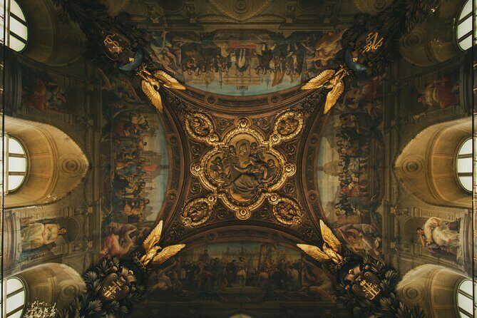 Louvre Art and Mysteries: Guided Experience for 6-people Max - Who Should Consider this Tour?