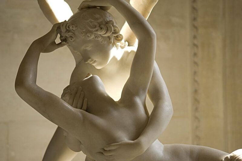 Louvre Masterpieces Private Guided Tour with Reserved Access - Key Points