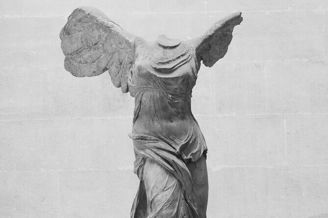 Louvre Skip The Line, Ticket included, PRIVATE or SMALL GROUP. - Overall Value and Who It’s Best For