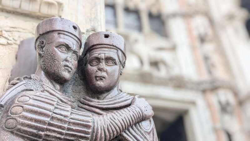 Love & Lust in Venice: A Scandalous Walking Tour - What to Expect on the Tour