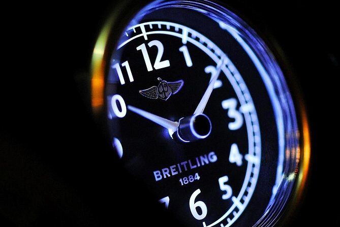 Low Cost :- Hire Full or Half Day Executive Luxury Car Services in Toronto - The Sum Up