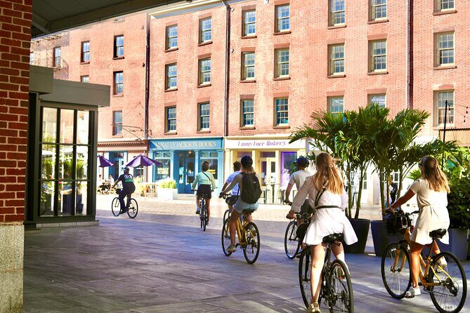 Lower Manhattan and Brooklyn Bridge Guided Fiets Tour (Dutch) - Value and Pricing