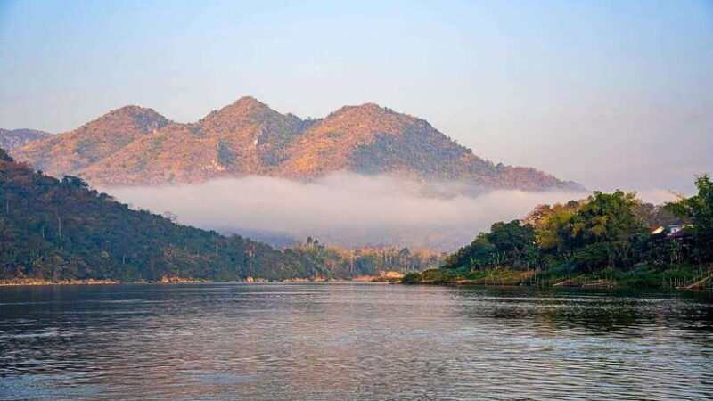 Luang Prabang: 2D Transfer to Huay Xai by Slow Boat - An In-Depth Look at the Journey