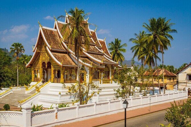 Luang Prabang Alm Giving, Temples and Pak Ou Caves Private Tour - Who Should Consider This Tour?