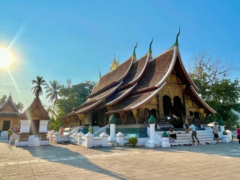 Luang Prabang: Almsgiving Ceremony and Kuang Si Falls Tour - Key Points