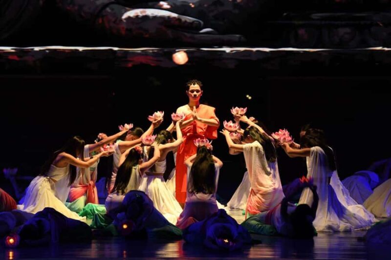 Luang Prabang: Buddha's Light Show - An In-Depth Look at the Buddha’s Light Show