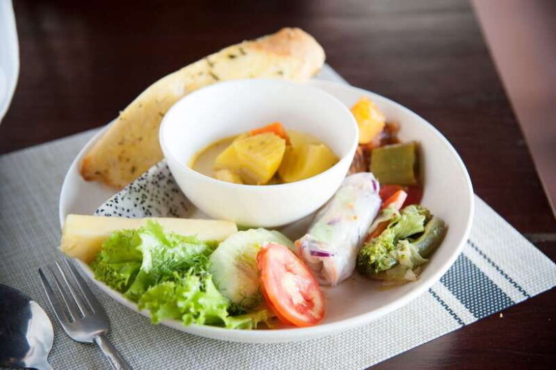 Luang Prabang: Cruise to Pak Ou Caves & Kuang Si Waterfalls - The End of the Day: Cruise & Drop-offs