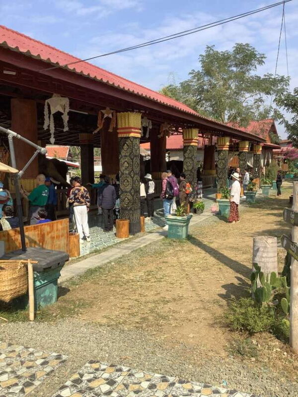 Luang Prabang: Kuang Si Falls, River Tracing Hiking - Introduction to the Tour Experience