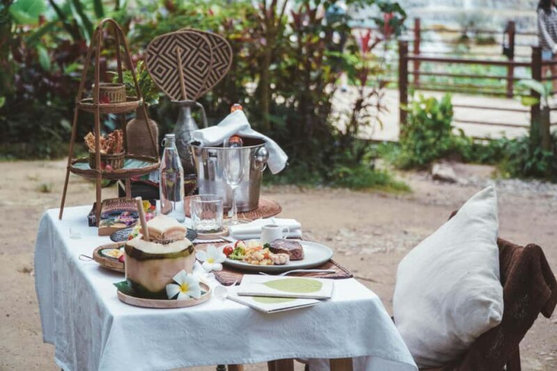 Luang Prabang: Kuang Si Waterfall Picnic Lunch - The Setting: Relaxing Amidst Nature