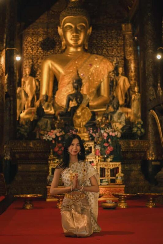 Luang Prabang: Traditional Clothing Photoshoot Experience - Key Points