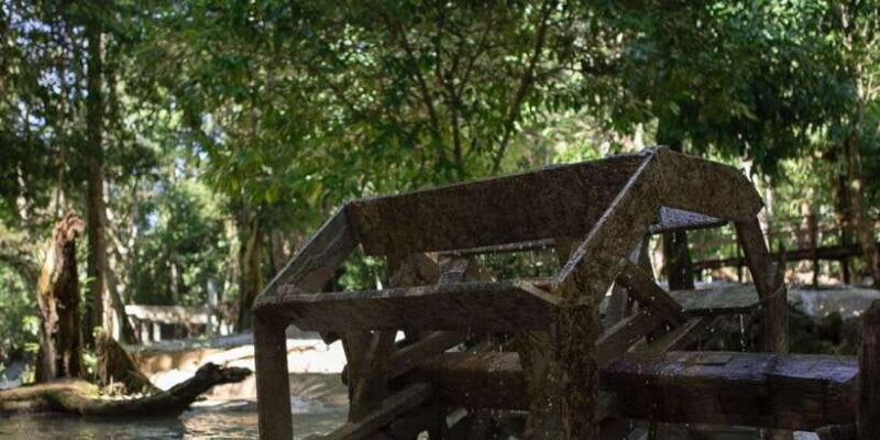 Luang Prabang: Village Trek & Nam Khan River Kayak Tour - Practical Considerations