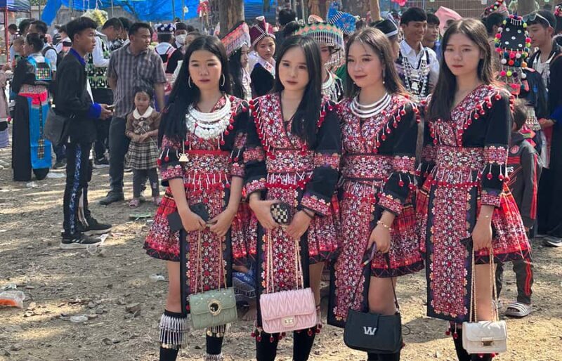 Luang Prabang: Visit the Hmong New Year matchmaking culture - Daily Schedule and Travel Logistics