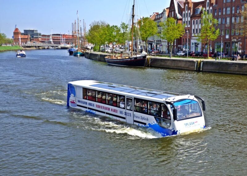 Lübeck: 1-Hour Splash Bus City Tour - FAQs