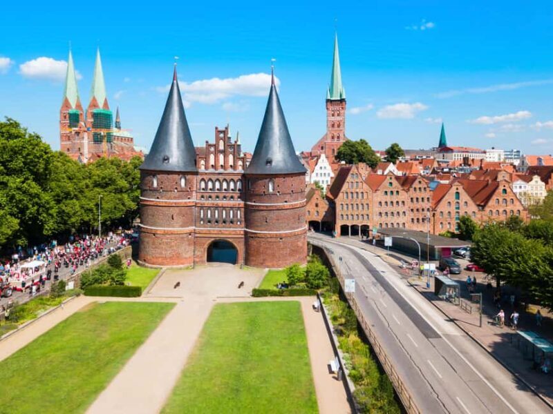 Lübeck: In the footsteps of the Hansa with a Local - Exploring Lübeck Through the Eyes of a Hansa Merchant