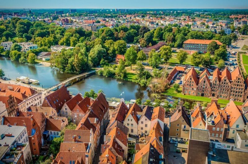 Lübeck - Private Historic walking tour - Key Points