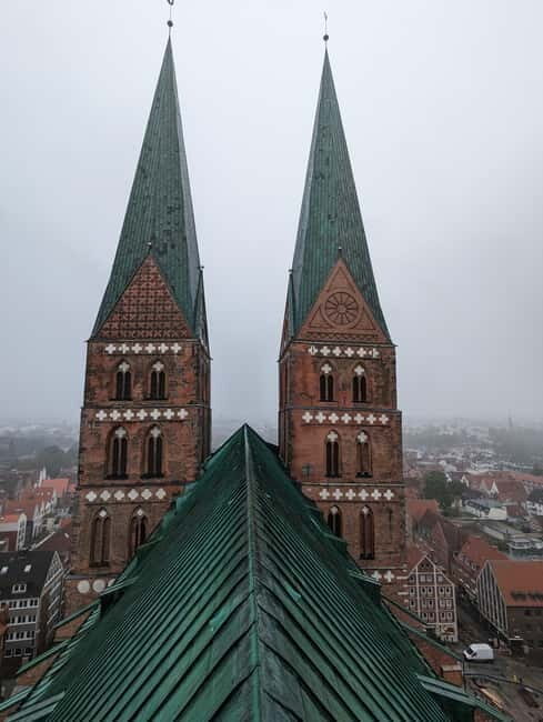 Lübeck zwischen Grusel und Geschichte Truecrime zu Halloween - An In-Depth Look at the Lübeck True Crime Tour