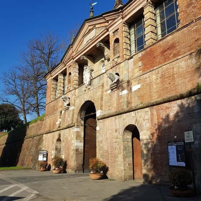Lucca classica: visita guidata in ITALIANO - What Travelers Love Most