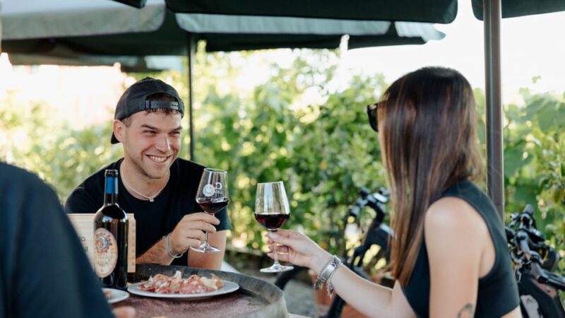 LUCCA: EBIKE TOUR WITH LUNCH AND WINE TASTING - The Experience for Different Travelers