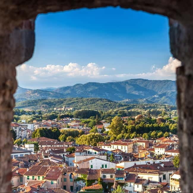 Lucca: Express Walk with a Local in 60 Minutes - Introduction: A Quick But Authentic Glimpse of Lucca