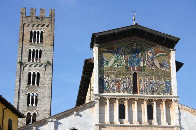 Lucca: Guided Walking Tour - Value and Practicality: Why Consider This Tour?