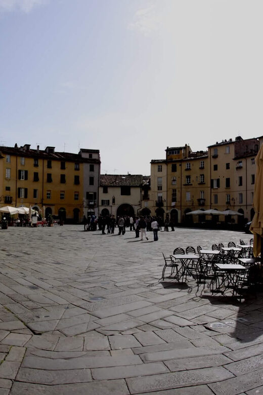 Lucca: Guided Walking Tour - Who Should Sign Up?
