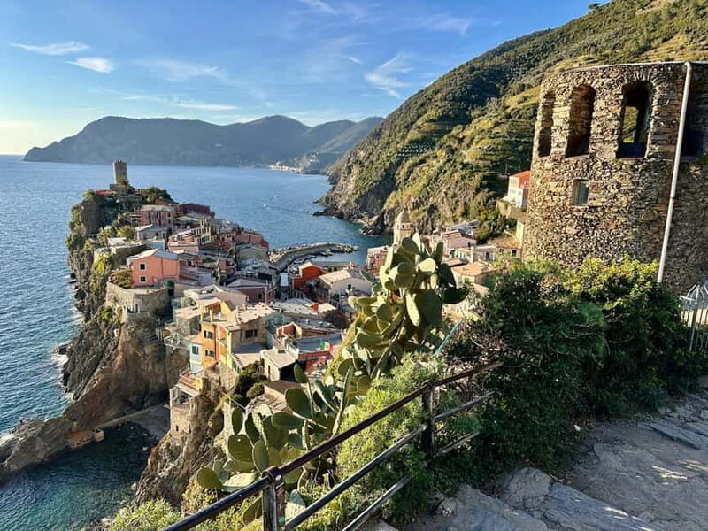 Lucca Private day tour to Portovenere & Cinque Terre - Lucca Private Day Tour to Portovenere & Cinque Terre: An Authentic Italian Coastal Adventure