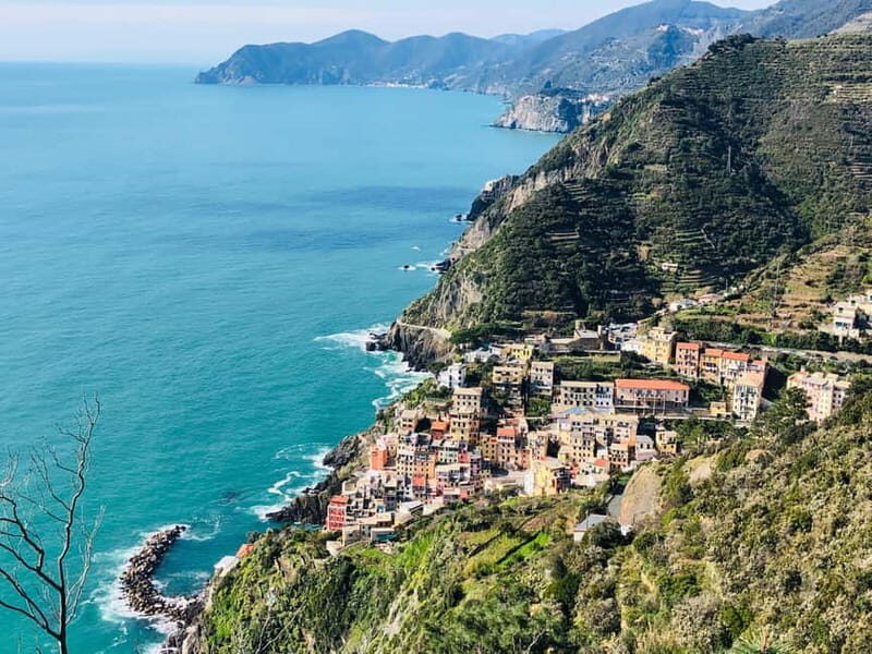 Lucca Private day tour to Portovenere & Cinque Terre - The Sum Up