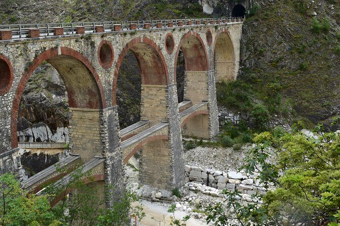 Lucca Private Day Trip to Pietrasanta and the Cararra Marble Quarries - In Summary