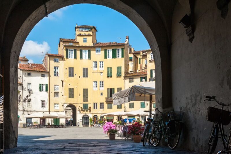 Lucca: Private Guided Walking Tour - Authenticity and Cultural Insights