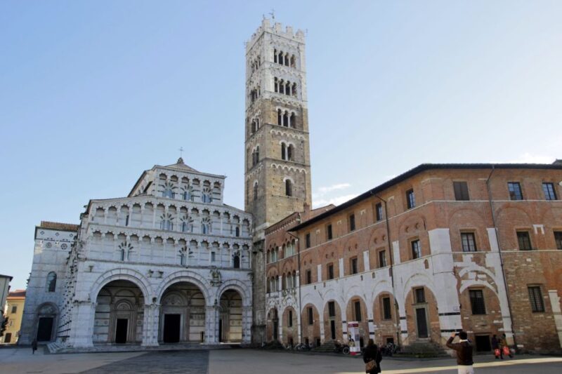 Lucca Sightseeing Tour by E-bike or City bike - Frequently Asked Questions