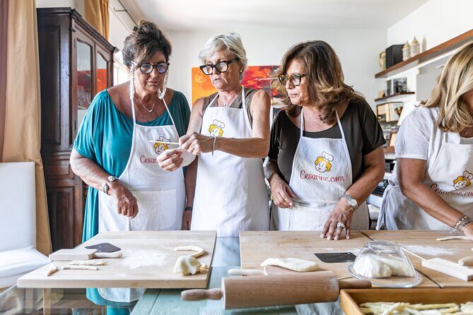 Lucca Walking Tour & Traditional Cooking Class with Wine - Key Points
