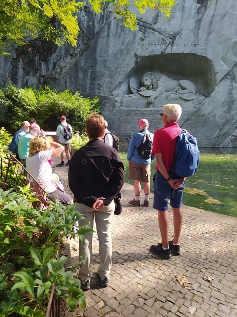 Lucerne: Private Walking Tour and Chocolate Tasting - The Sweet Spot: Chocolate Tasting at Läderach