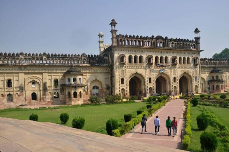Lucknow Full-Day Tour: Explore the City of Nawabs - An In-Depth Look at the Lucknow Full-Day Tour