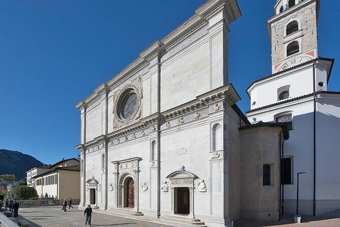 Lugano & Morcote, Lake Lugano, private guided tour, from Lugano - Authenticity and Expert Guidance: What Sets This Tour Apart
