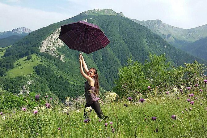 Lukomir Nomad Village Hiking Tour - Private Trip - Key Points